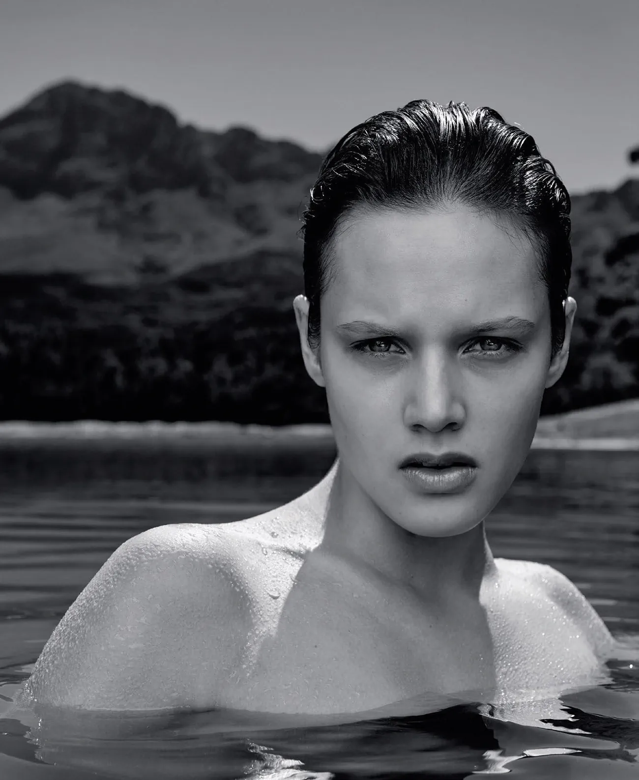 Libby Taverner and Noor Khan cover M Le magazine du Monde March 29th, 2025 by Julien Martinez ...